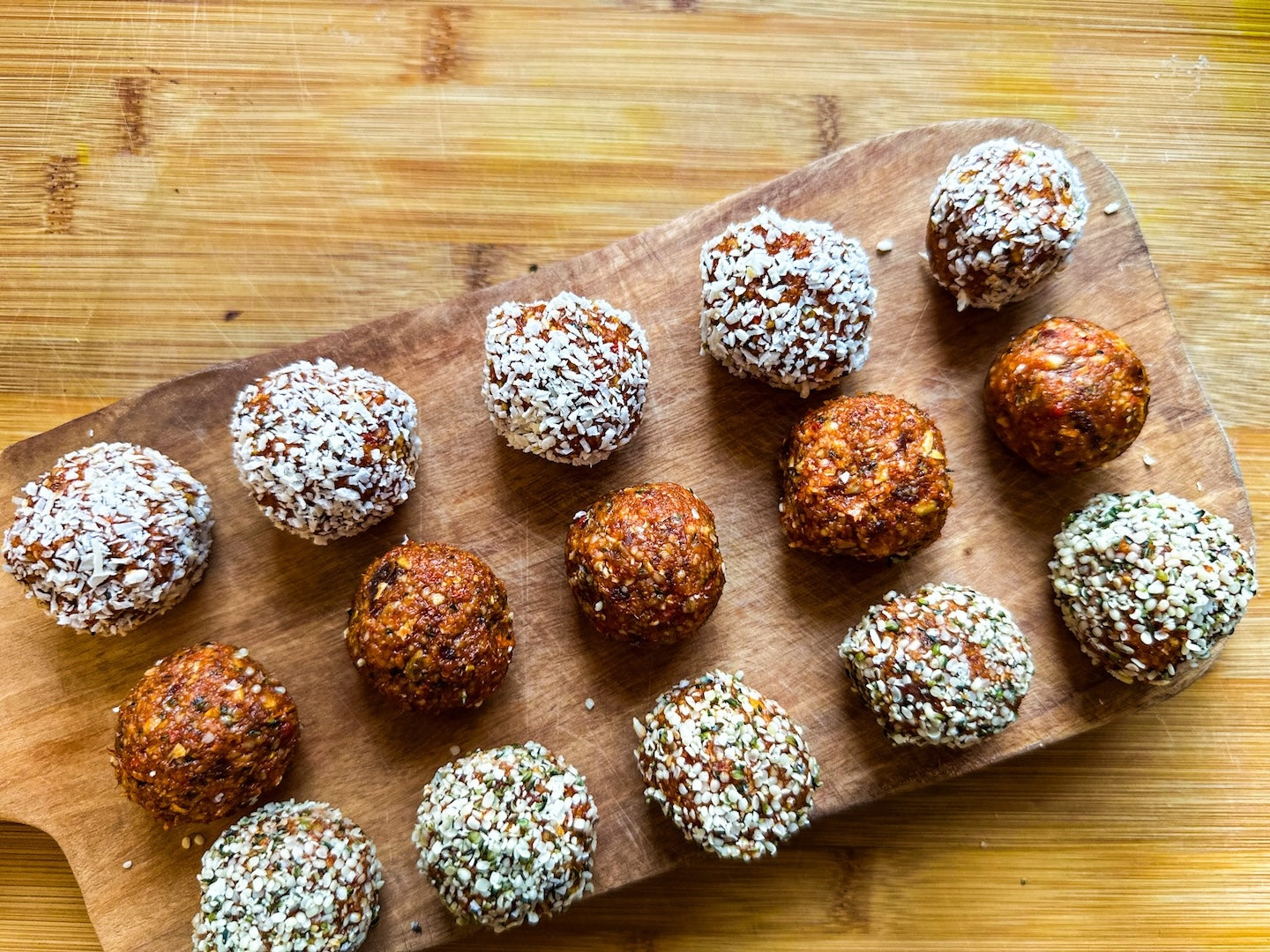 RECIPE: Balmonds Skin-Glow Goji & Lemon Energy Balls