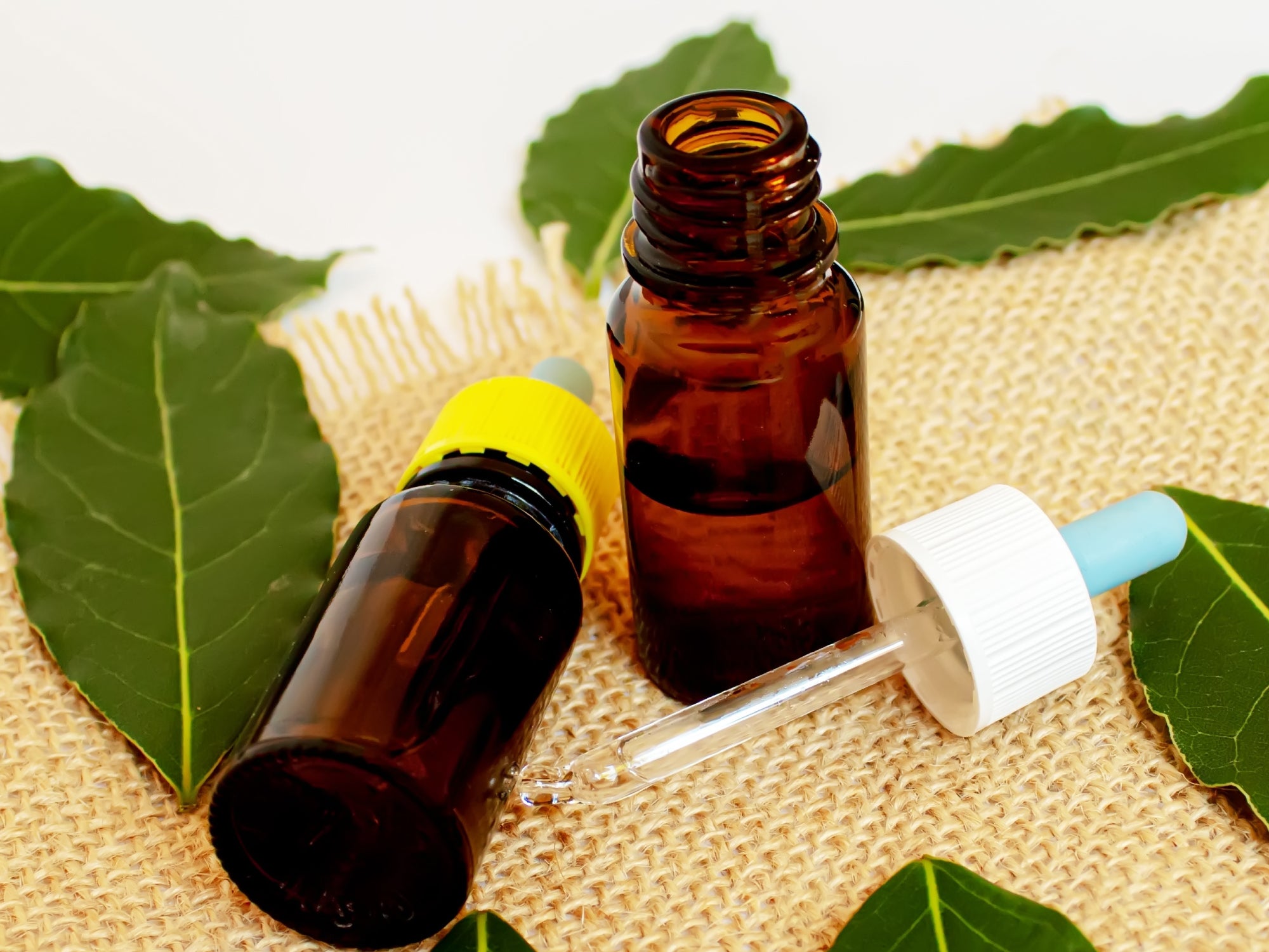 Is Tea Tree Oil Good For Perioral Dermatitis? – Balmonds